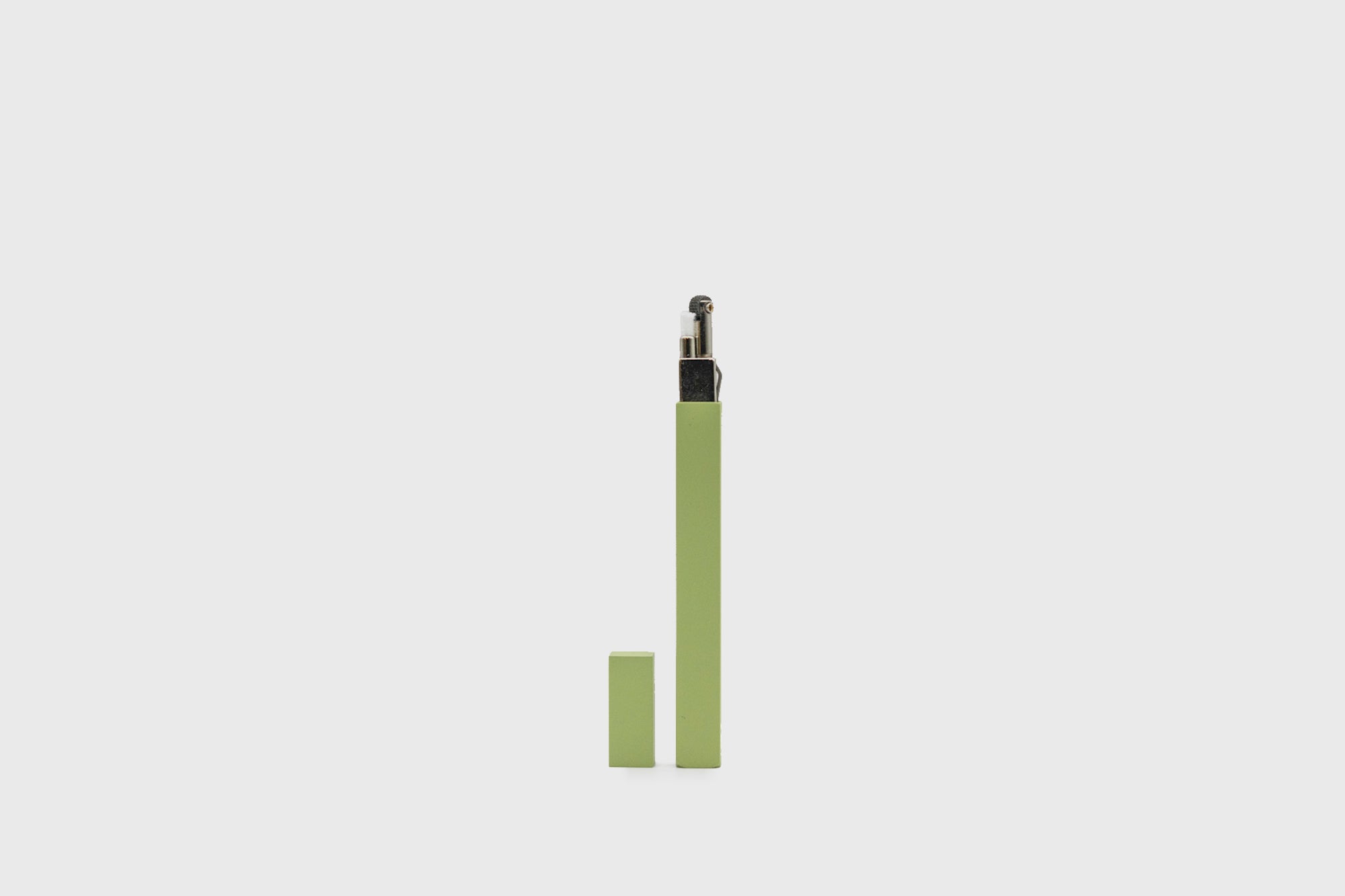 QUEUE Mono Lighter [Matcha Green] | BindleStore.