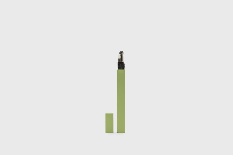 QUEUE Mono Lighter [Matcha Green] | BindleStore.